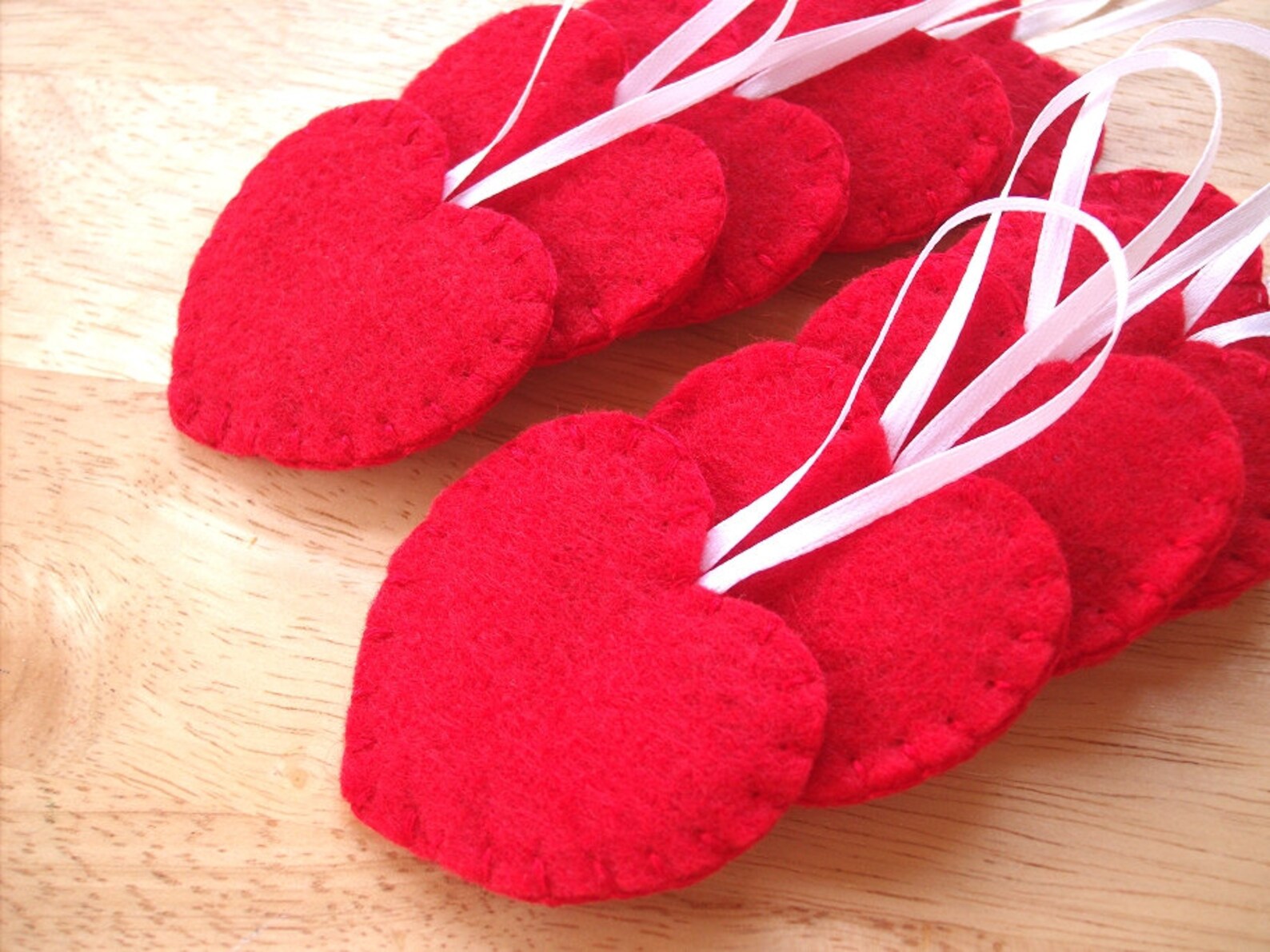 10 Red Heart Decorations Valentines Heart Ornaments Felt | Etsy