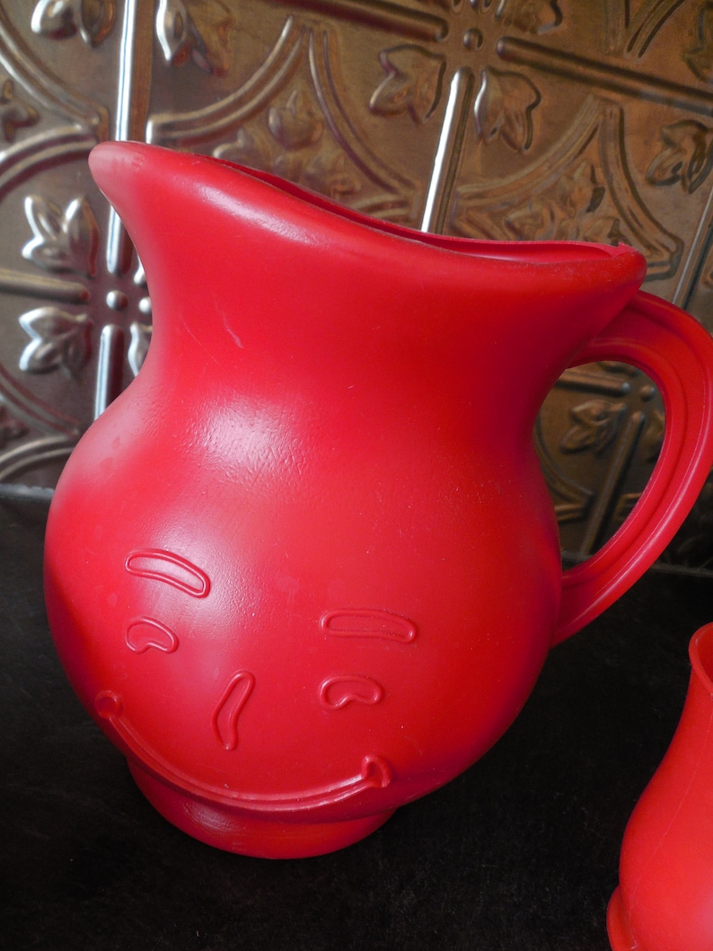 Fun Vintage Smiling Red Kool Aid Pitcher and Four Cups | Etsy