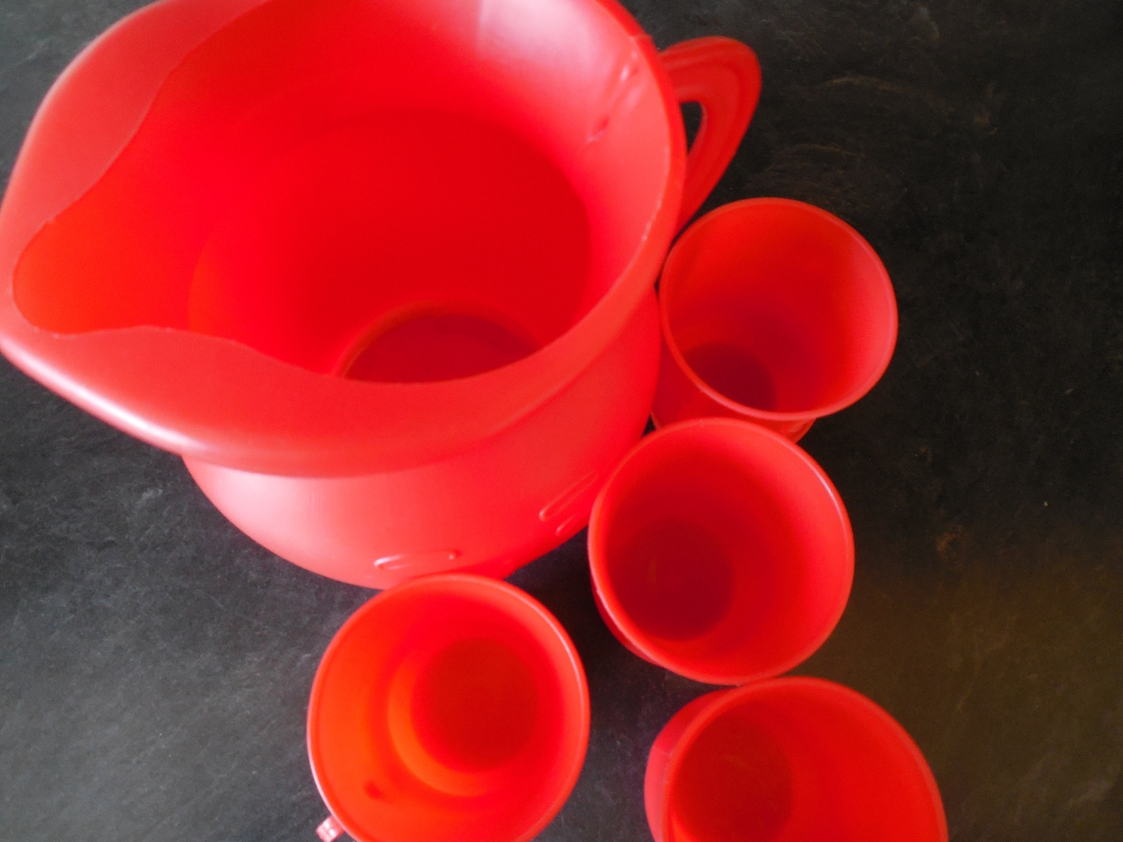 Fun Vintage Smiling Red Kool Aid Pitcher and Four Cups - Etsy