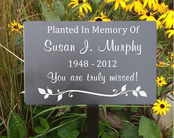 Memorial tree plaque, engraved memorial garden plaque, metal memorial ...