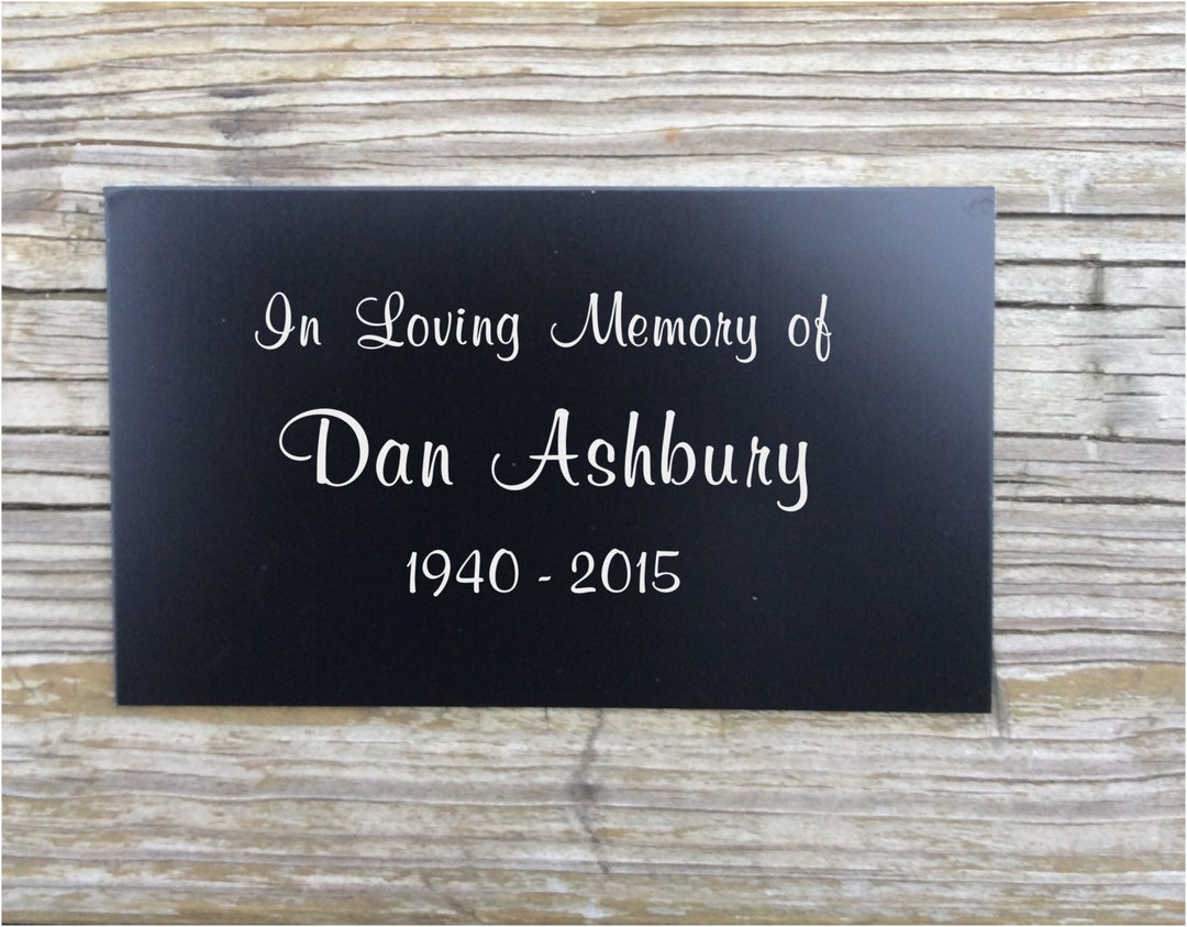 Personalized Memorial Plaques | Remembrance Tree Marker & Custom Metal ...