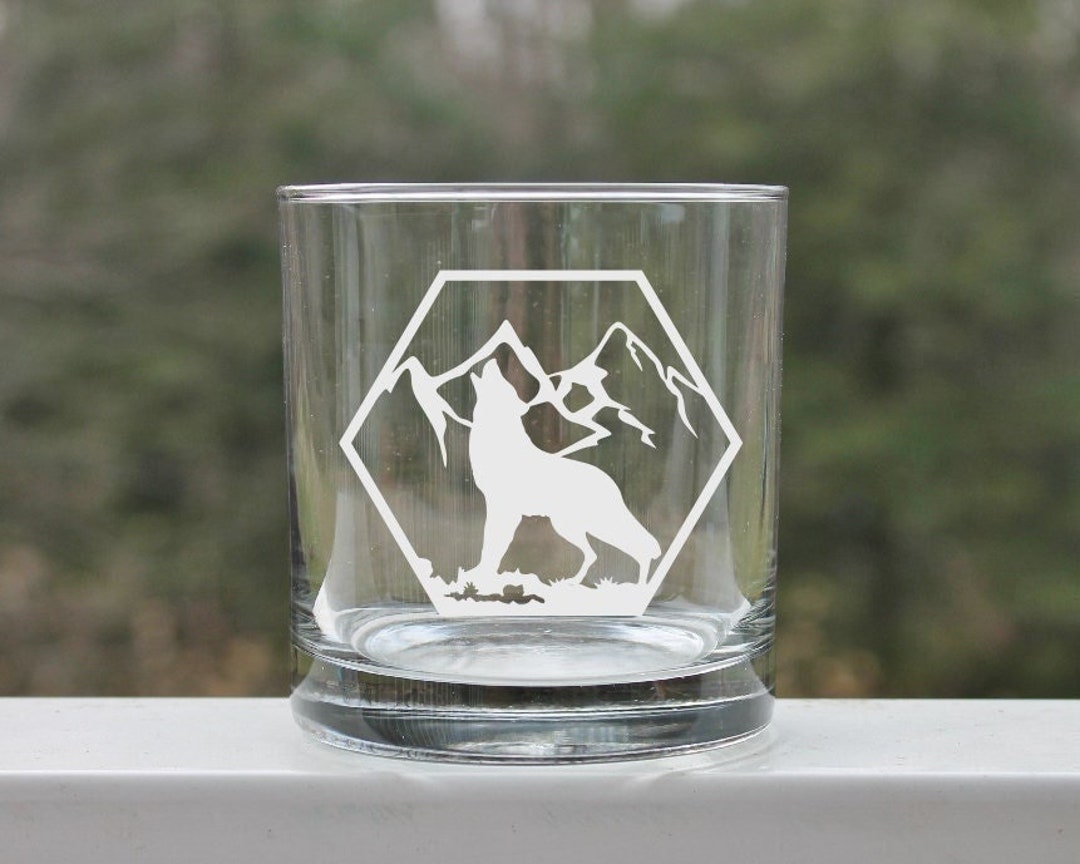 Etched Wolf Whiskey Glass, Wildlife Design Gift - Etsy