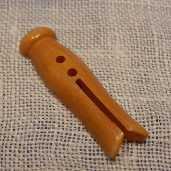 Vintage Bakelite Clothes Pin Button - Etsy