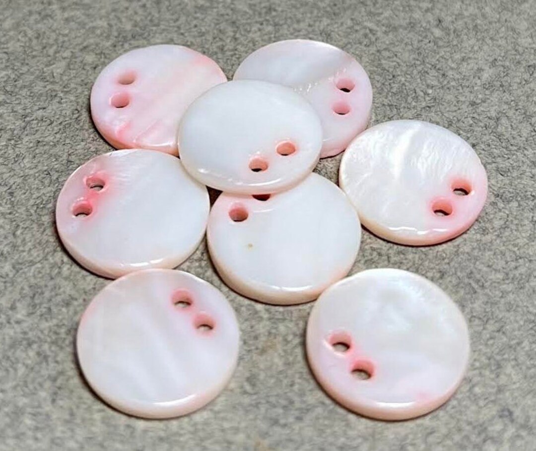 SET of 8 Vintage Pink Shell Buttons - Etsy