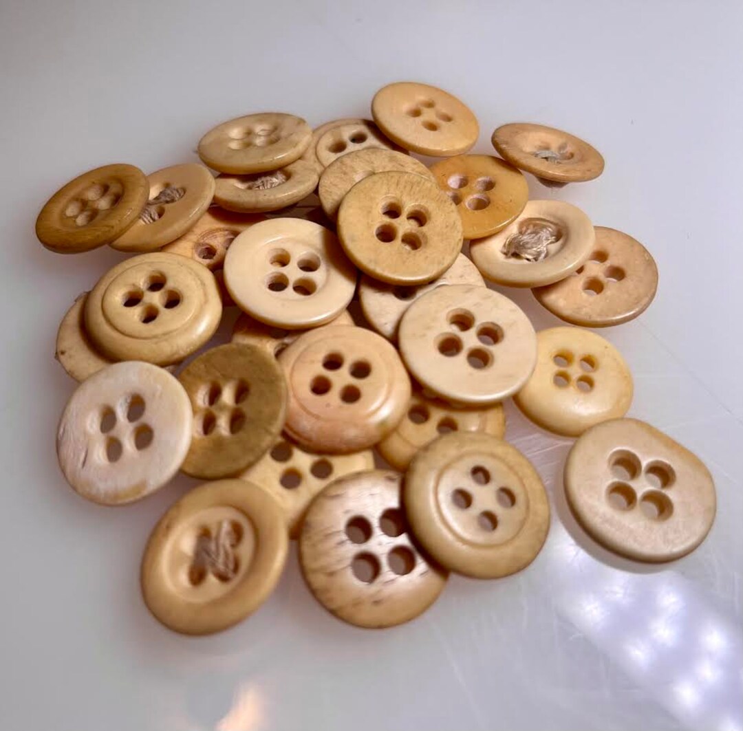SET of 10 Carved Bone Antique Button 4 Hole - Etsy