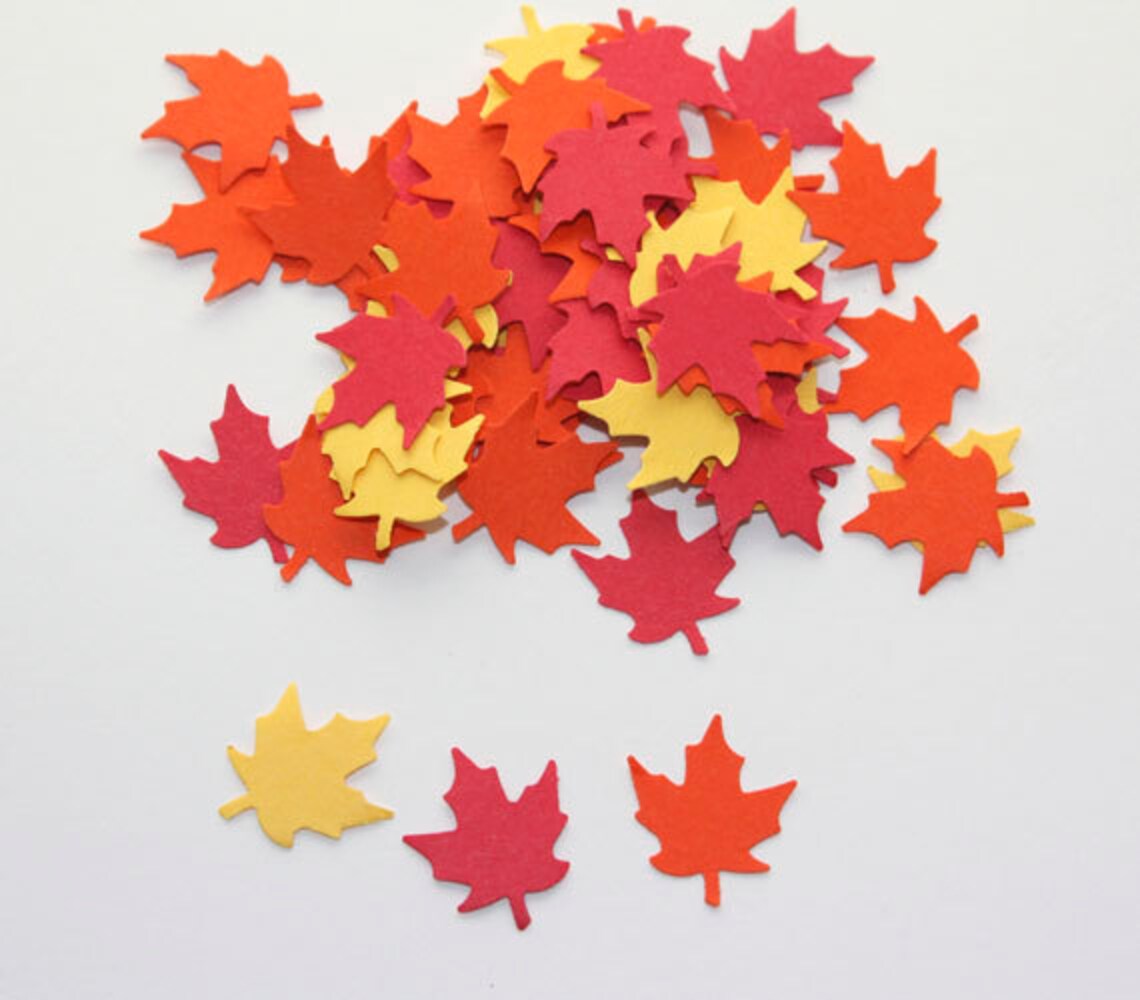 200 Maple Leaves Confetti Fall Leaf Party Decor Thanksgiving | Etsy