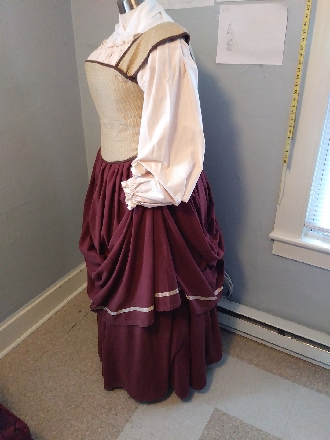 Gold and Maroon Renaissance Outfit - Etsy