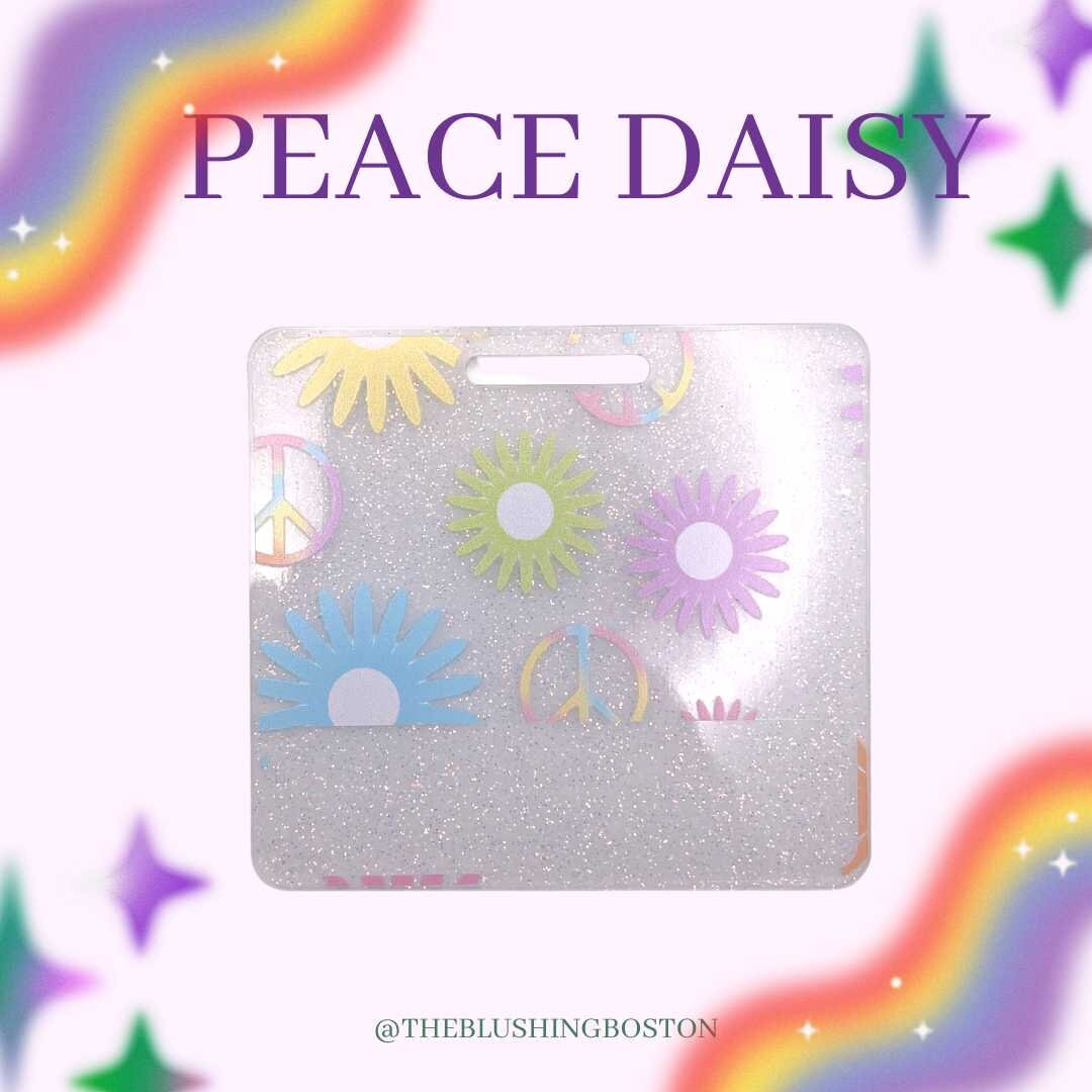 Peace Daisy Badge Buddy - Etsy