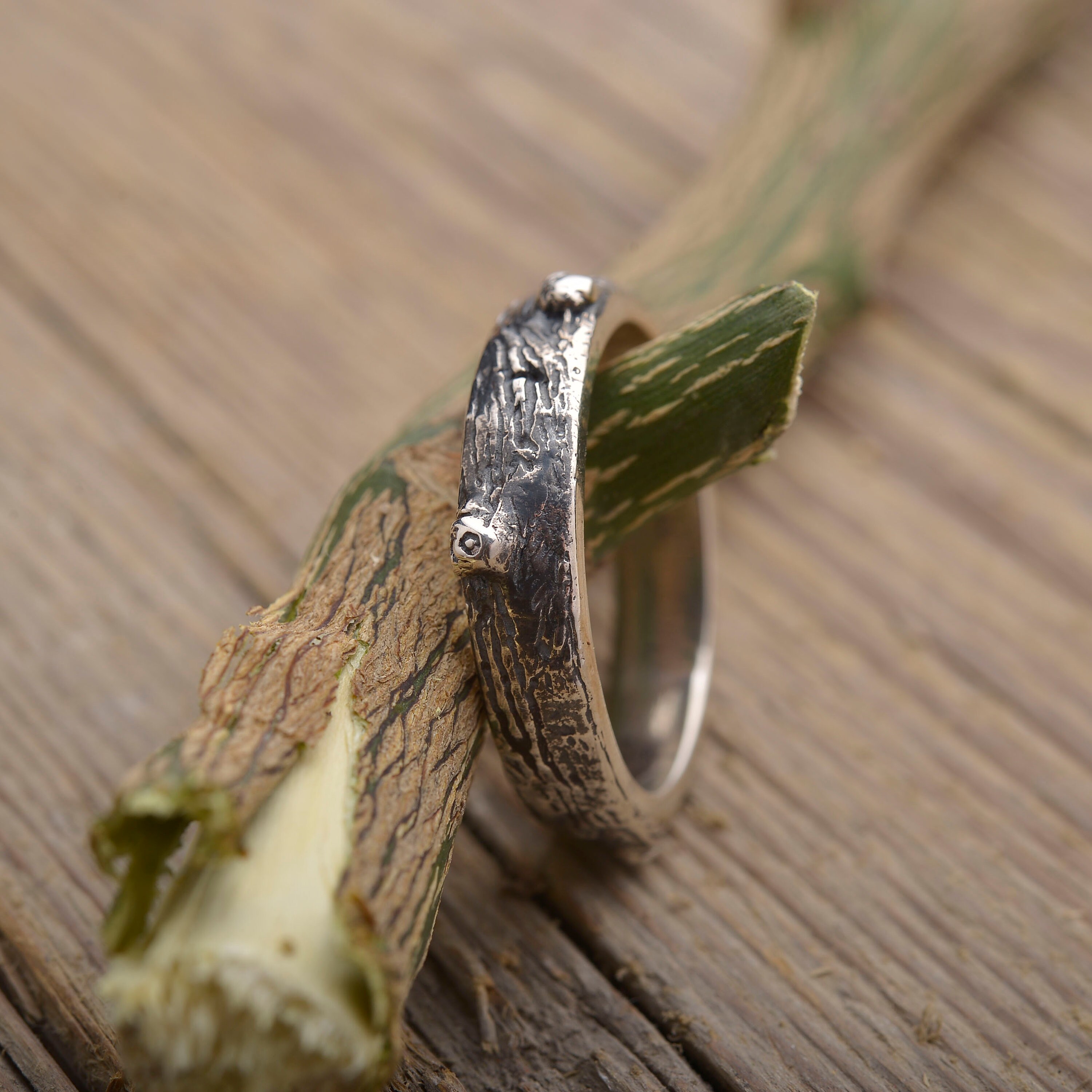 Men's tree bark ring Sterling silver forest branch band | Etsy