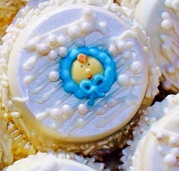 Chocolate Covered Oreo Cookies Baby Boy Baby Shower Cookie Chocolate ...
