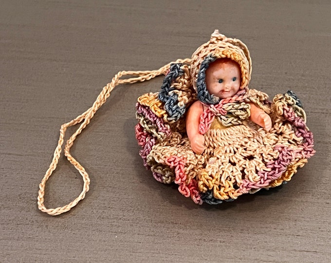 Vintage Renwal Doll No. 8 With Hand-crocheted Dress - Etsy