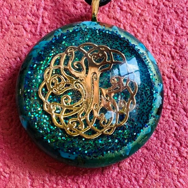 Orgone Pendant - Etsy