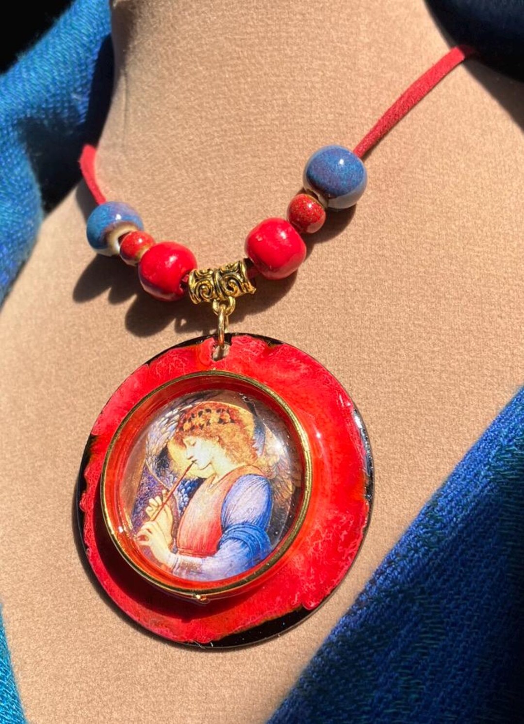 Angel Pendant, Pre-raphaelite, Resin Art, Handmade, Gift for Her ...