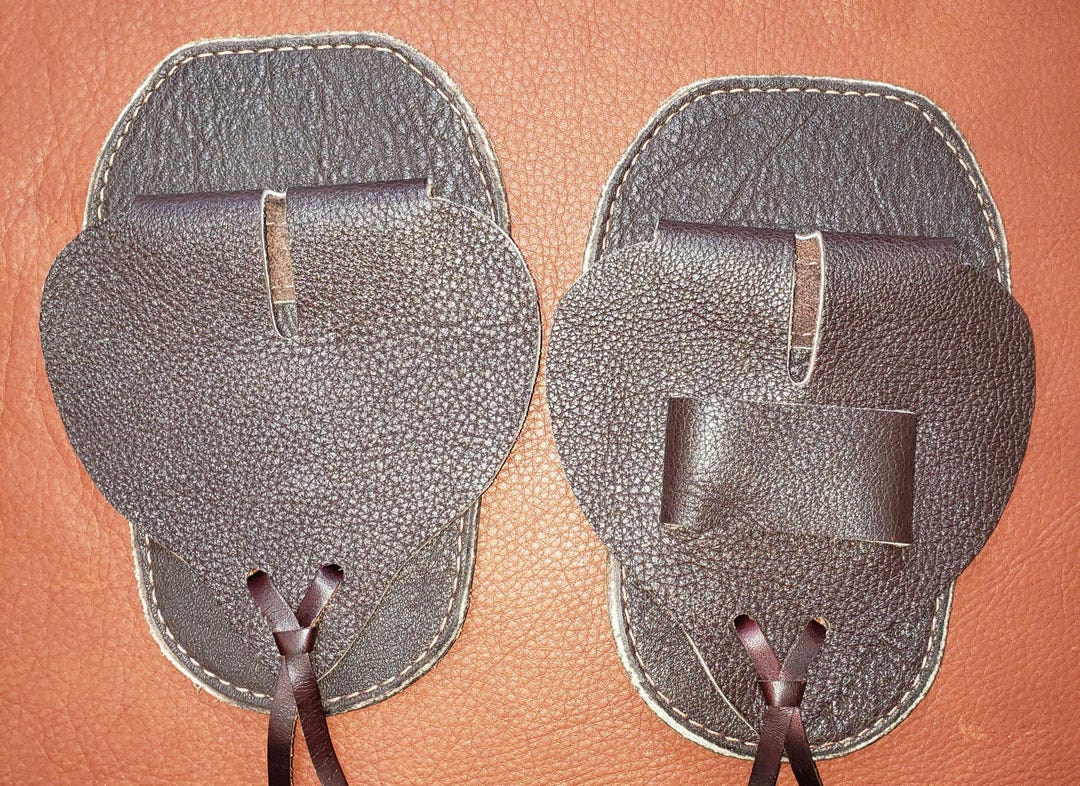 Dark Maroon Heavy Chap Leather Cinch Buckle Guards , Center Bar Buckle ...