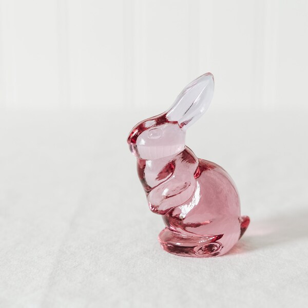 Fenton Glass Bunny - Etsy