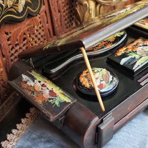 Vintage Chinese Vanity Jewellery Box With Mirror/decorative Lacquered ...