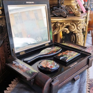 Vintage Chinese Vanity Jewellery Box With Mirror/decorative Lacquered ...