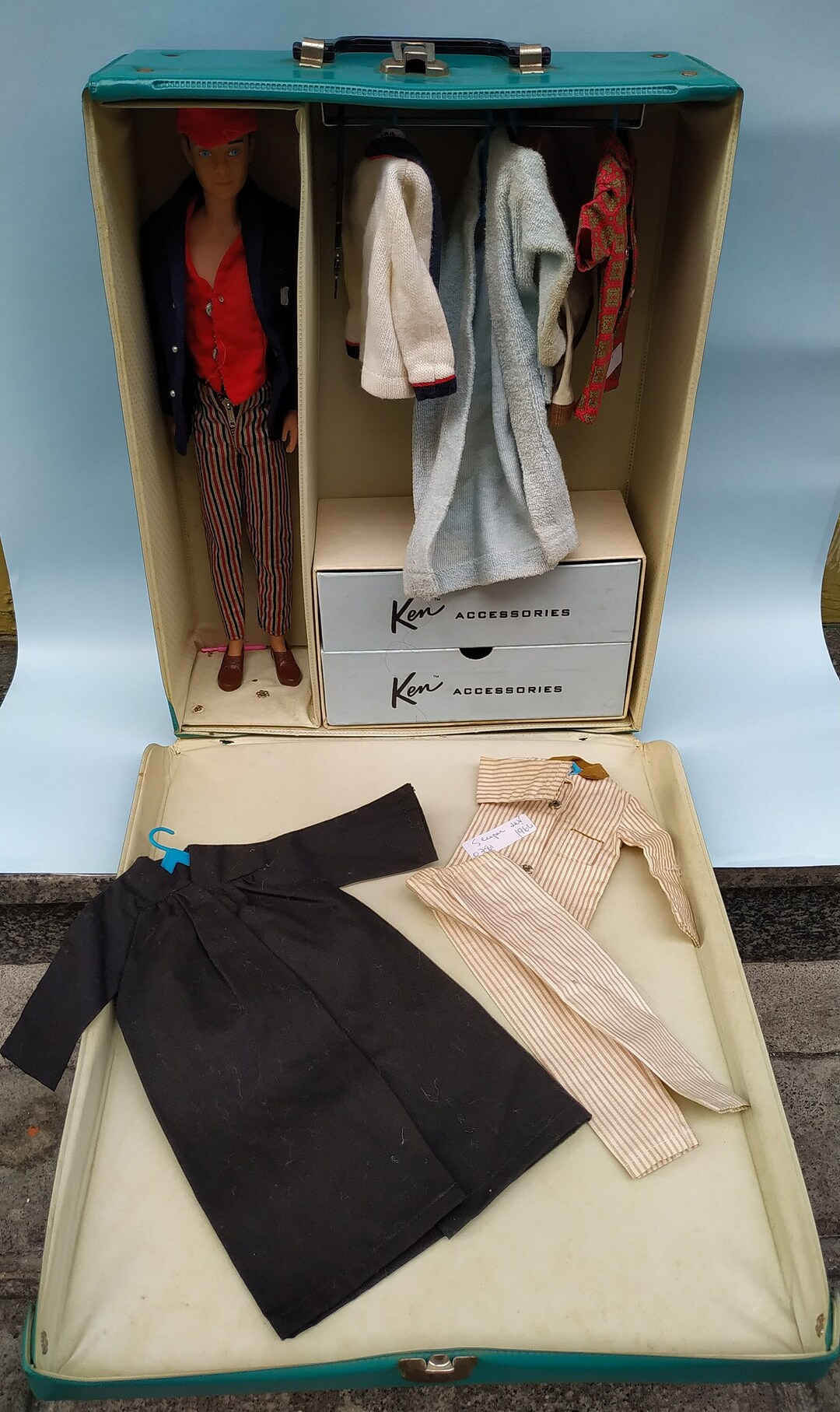 Vintage Ken, Dollcase and Clothes Outfit by Mattel / Barbie Ken Mattel ...