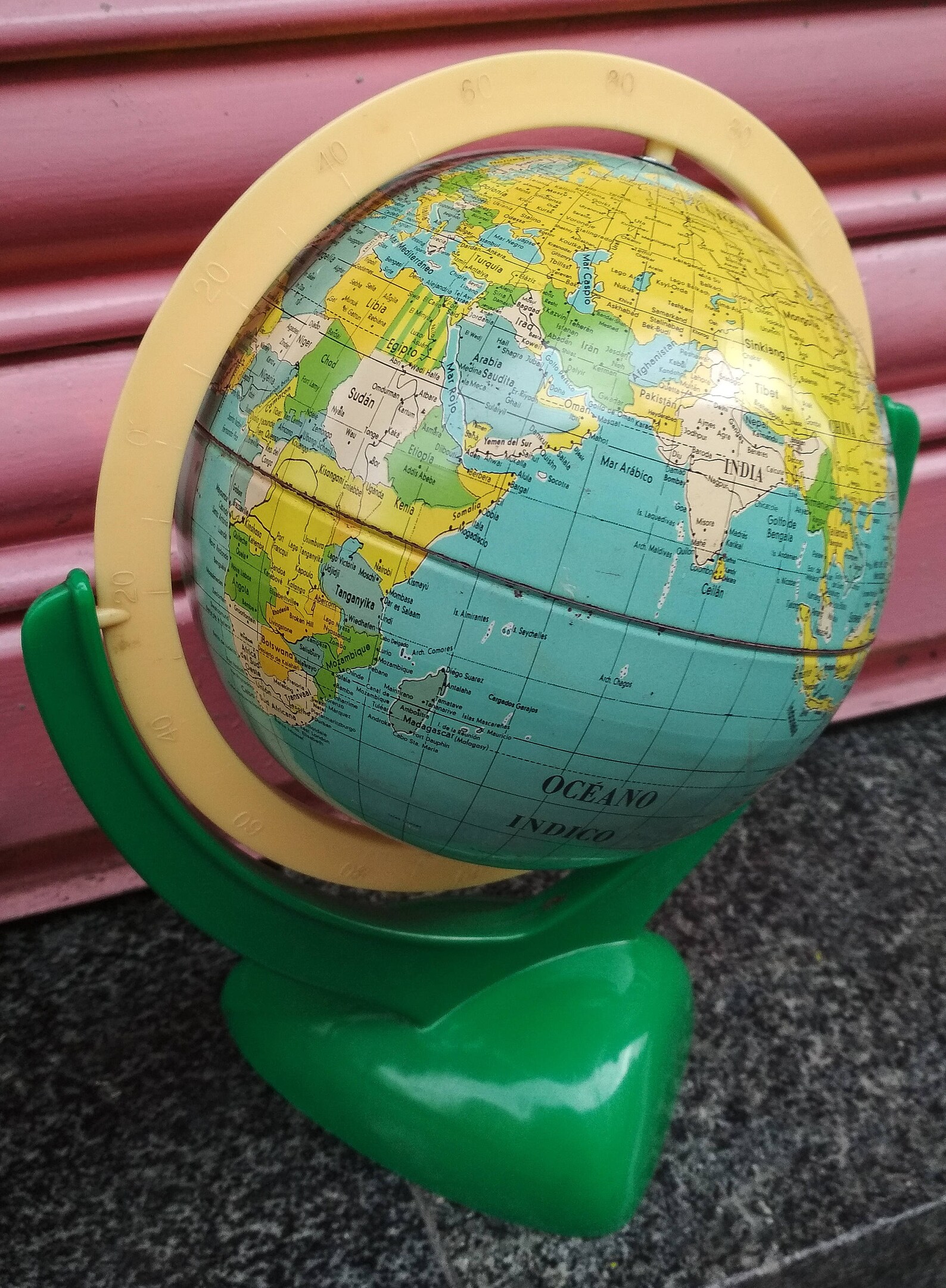 1960's Space Age Vintage Small Tin Globe /vintage World Globe ...