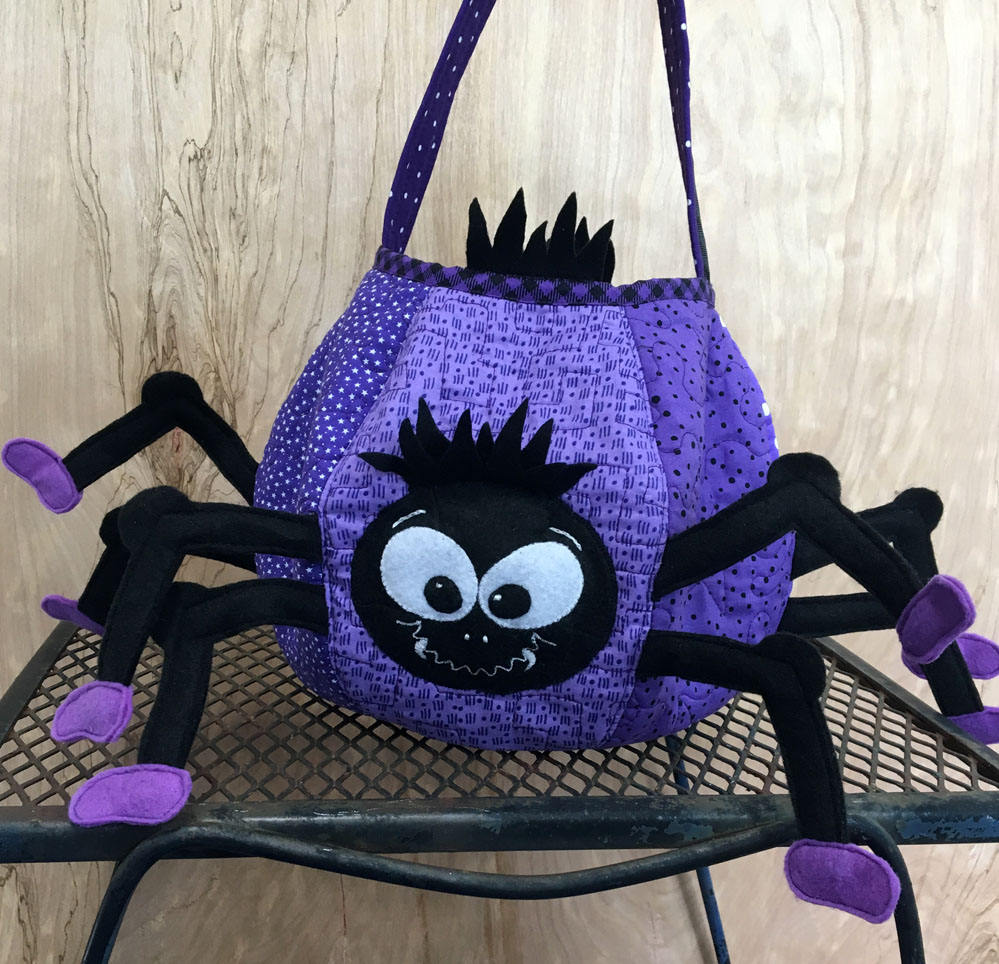 Spooky Spider Trick or Treat Bag, Creepy Cute Halloween Centerpiece ...
