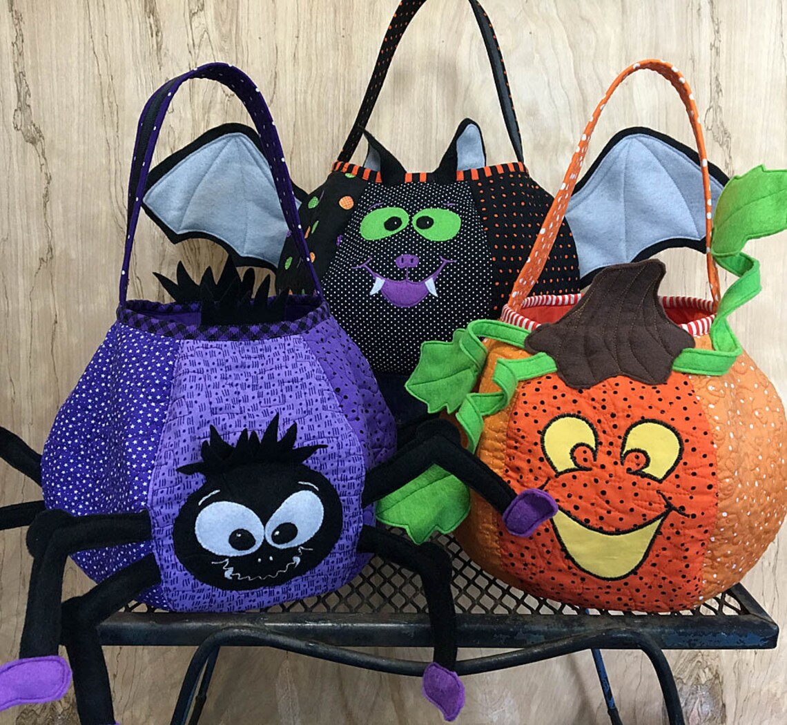 Spooky Spider Trick or Treat Bag Creepy Cute Halloween - Etsy
