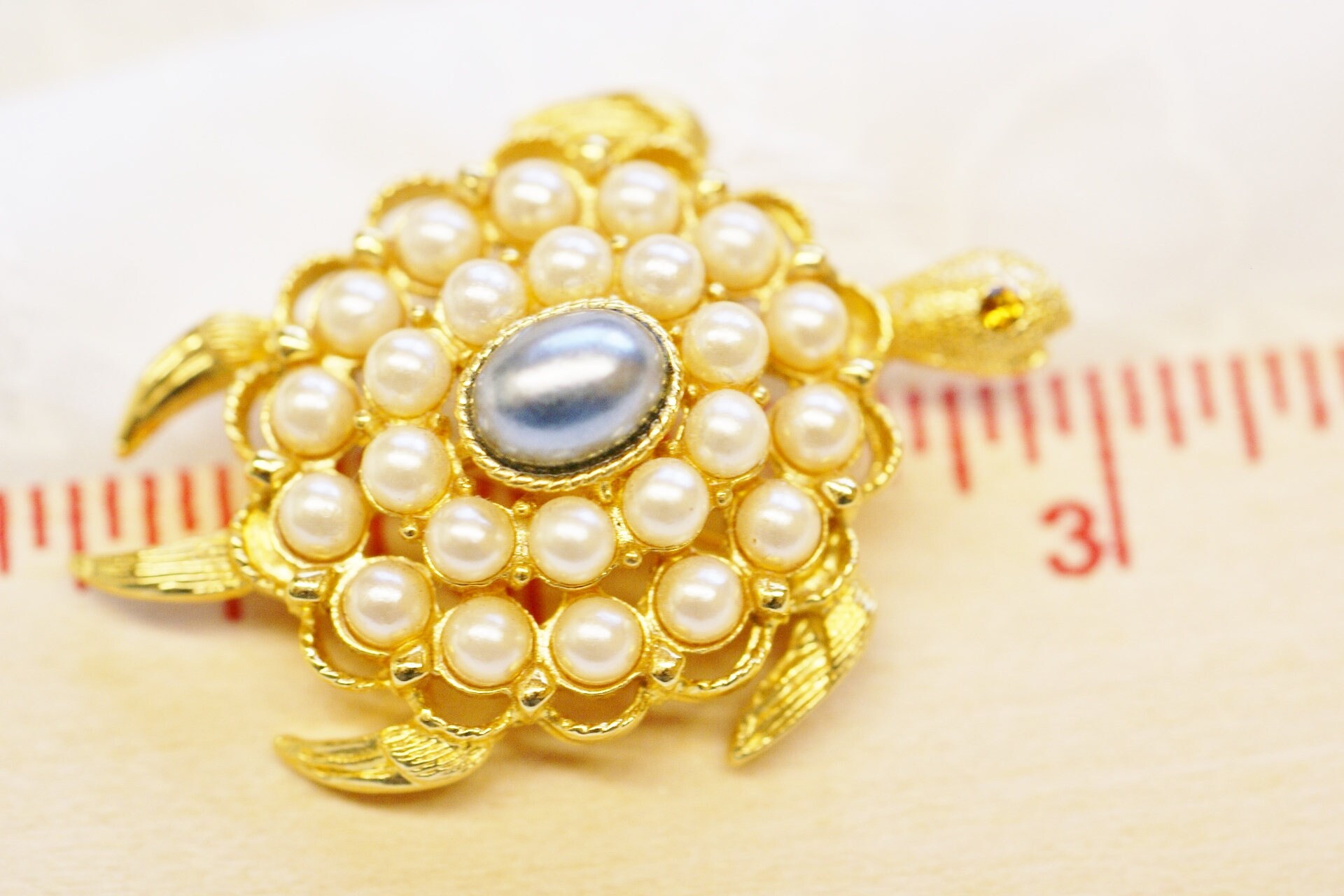 Vintage LIA Gold Tone Pearl Turtle Brooch Open Work Champagne Pearls ...