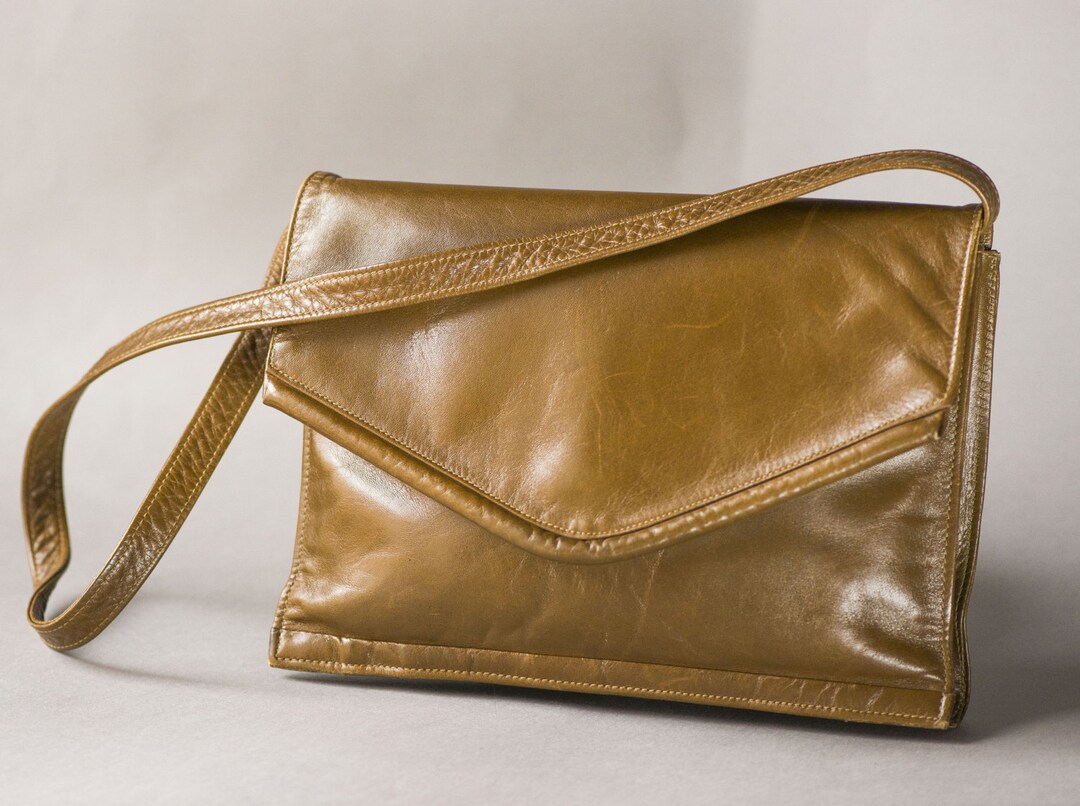Vintage Envelope Bag Peanut Shade - Shoulder Bag Minimalist Genuine ...