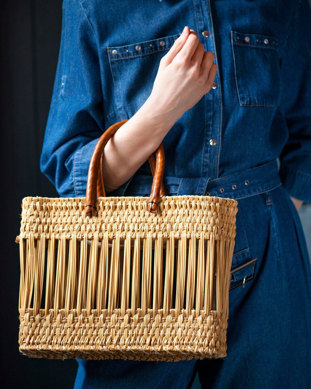 Vintage Woven Reed Straw Beach Bag. Genuine Leather Handles - Etsy