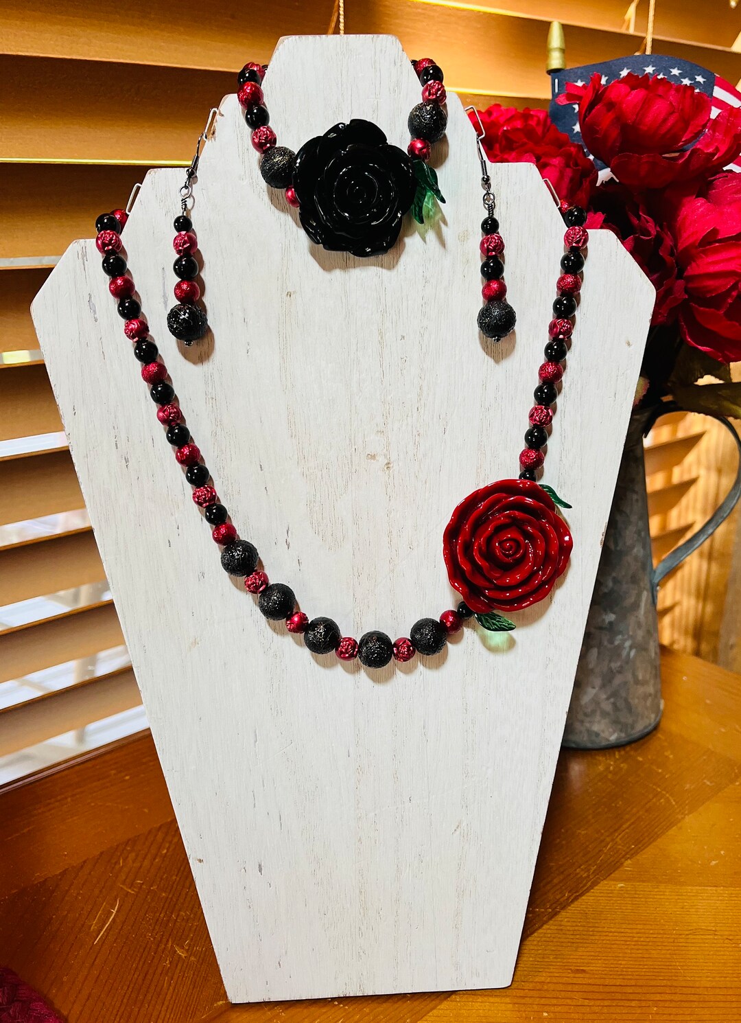 MOULIN ROUGE Wine Red Rose Black Beaded Necklace Set - Etsy