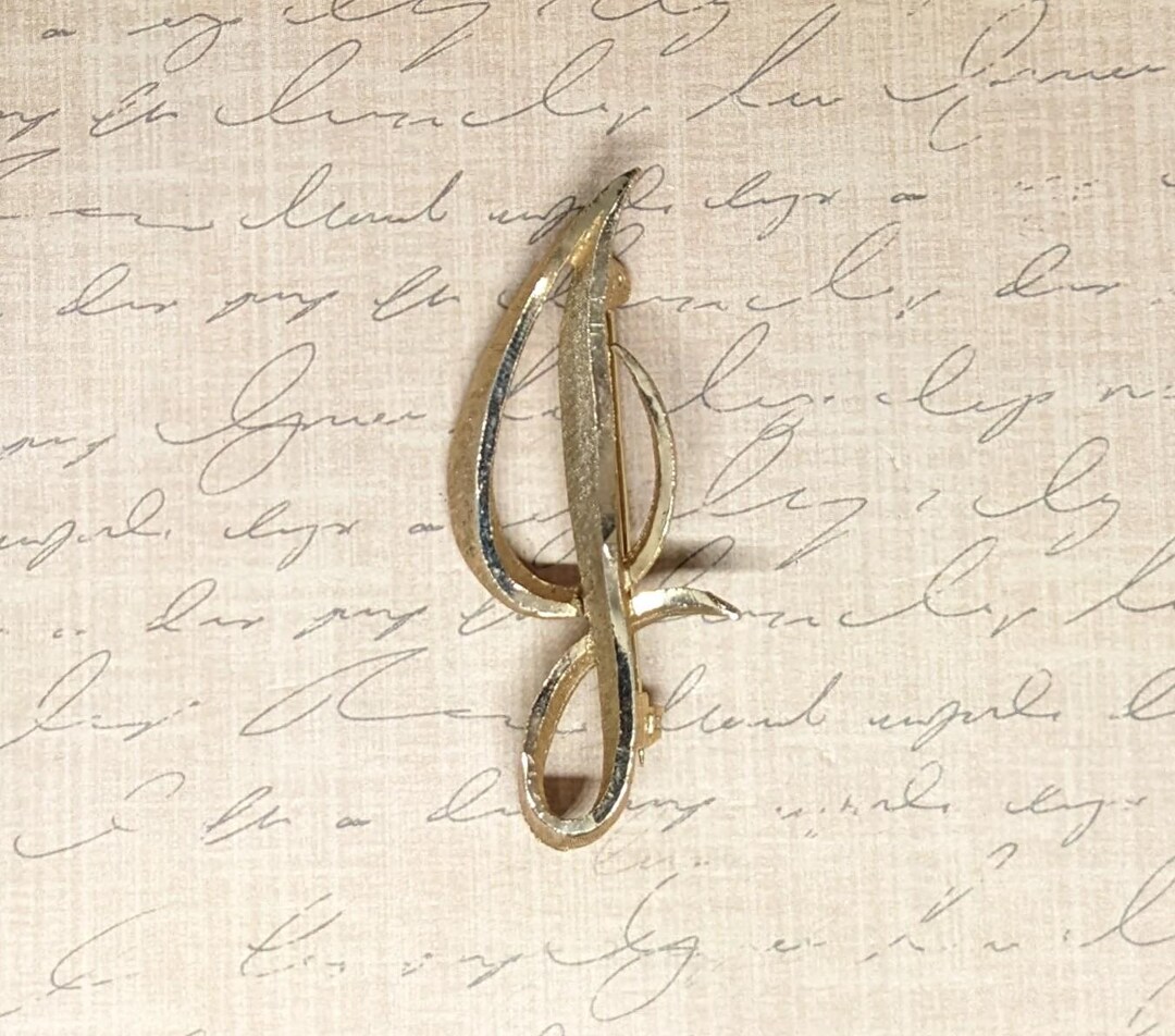 Vintage Gold Tone Cursive Initial Letter J Pin Brooch, Signed Mamselle ...
