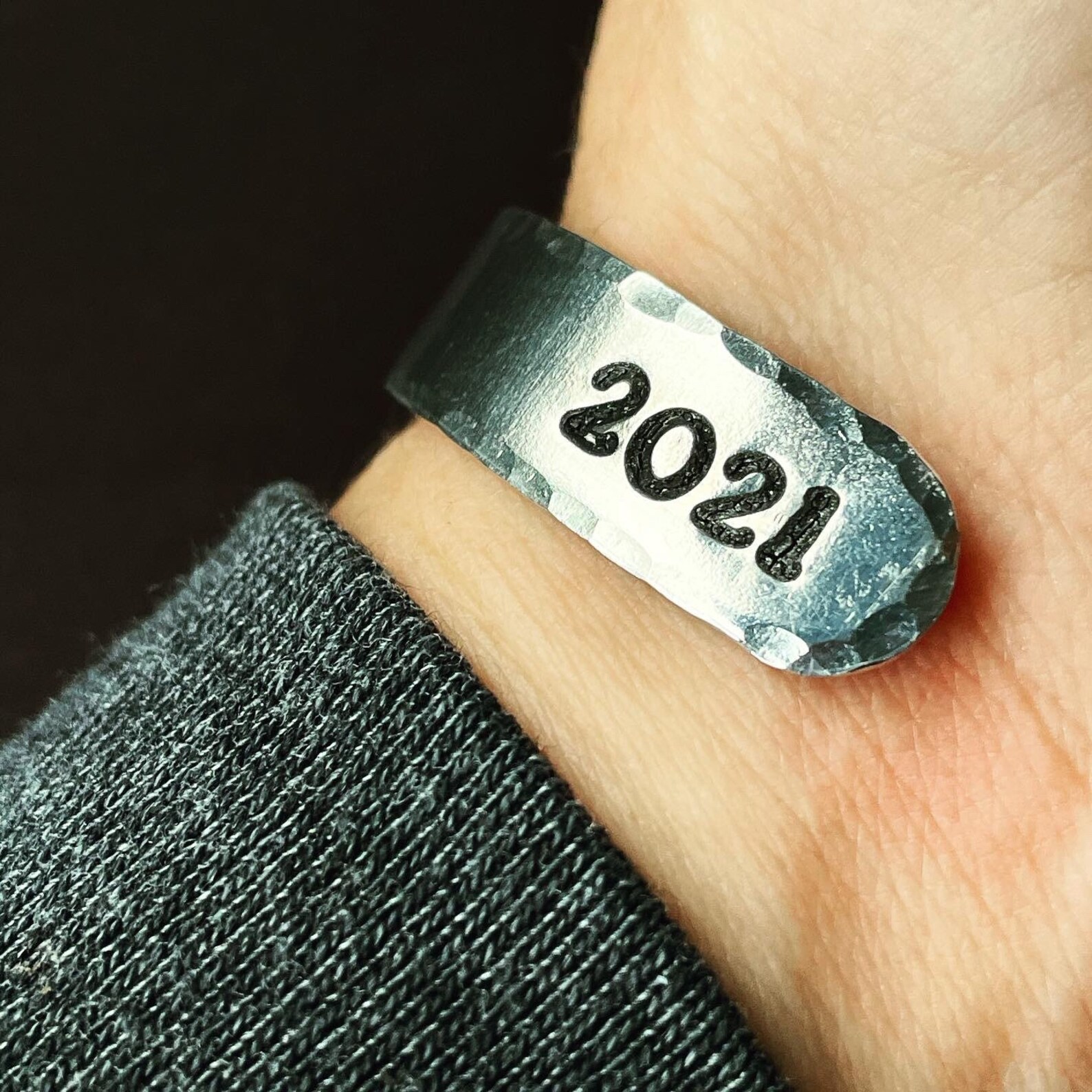 CUSTOM WORD Bangle - Simple "good Word" Bangle - Word of the Year ...