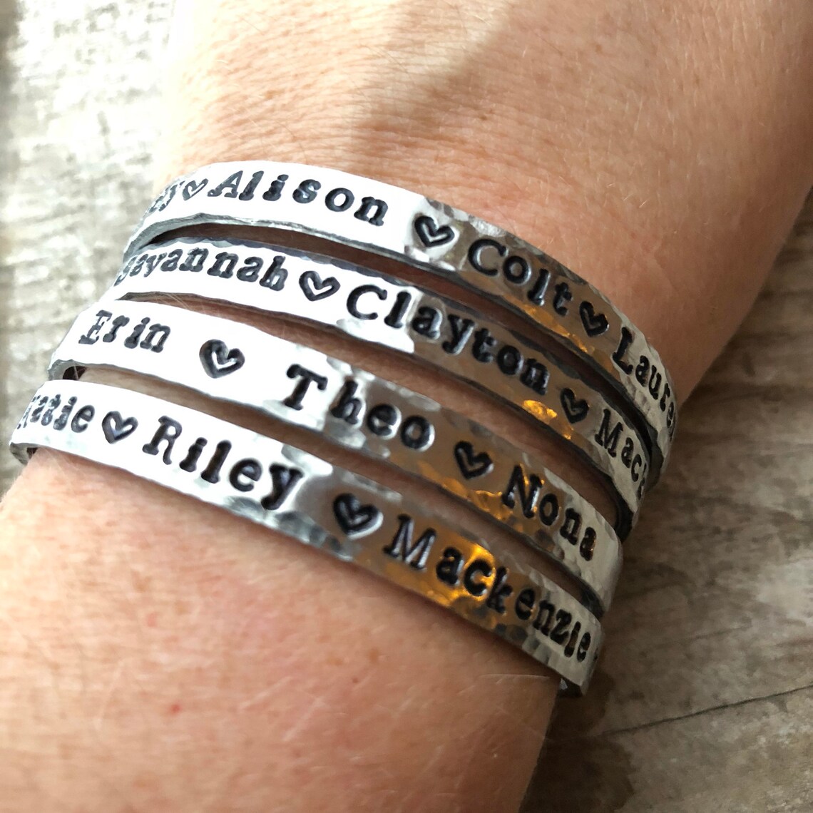 Personalized Names Bangle with Hearts Gift for Mom Love - Etsy