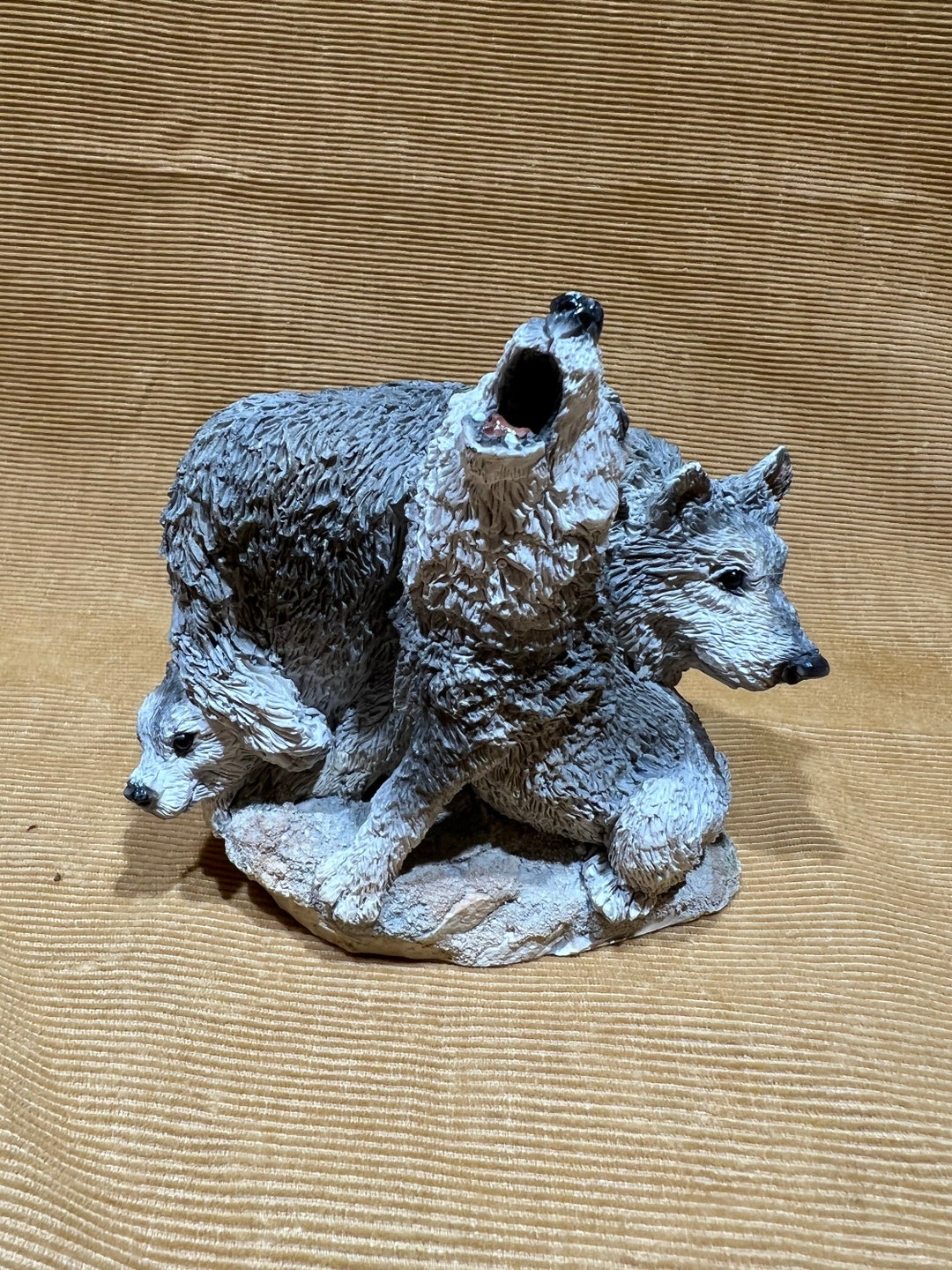 Vintage Miller Stone Critters Howling Family Wolves Wolf Pack Figurine ...