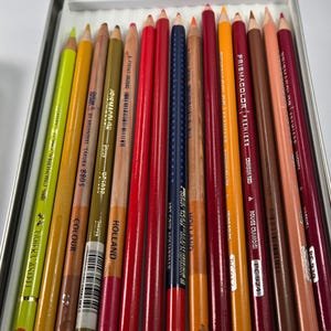 Colored Pencil Storage Box Holds up to 75 Pencils - Etsy