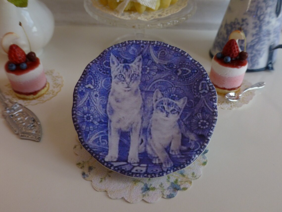 Mommy and Her Kitten Plate for Dollhouse - Etsy