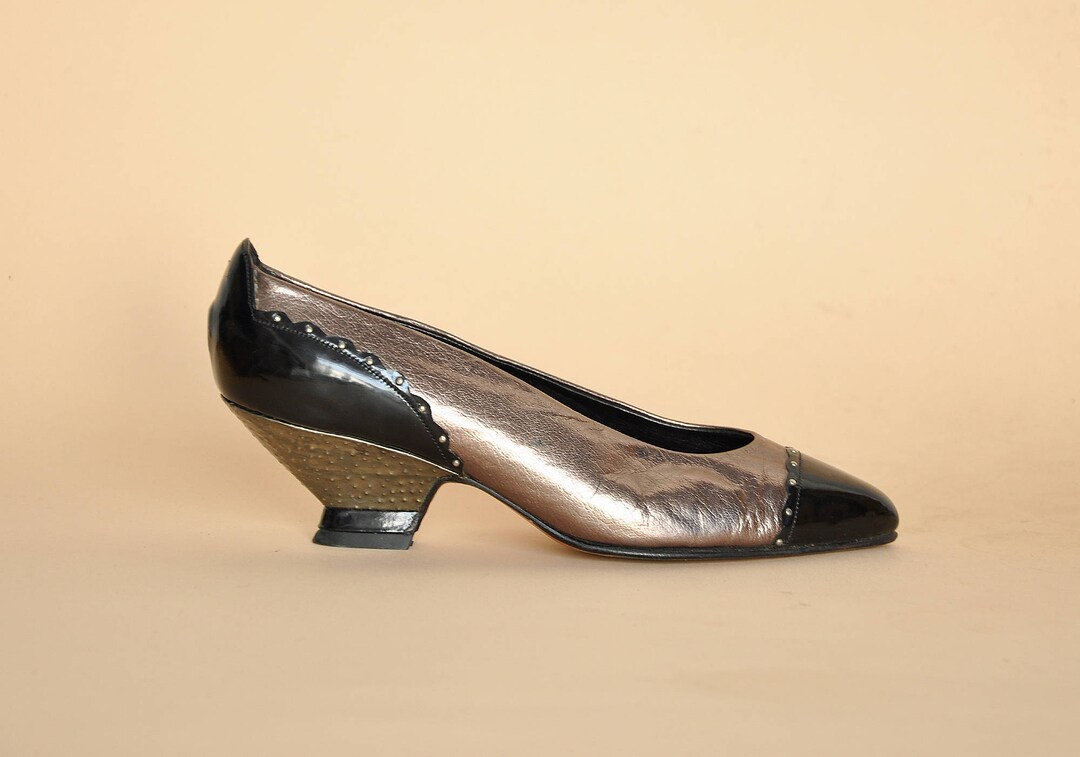 90s PATENT Pumps STUDED Pumps MOD Pumps Low Pumps Art Deco Pumps Retro ...