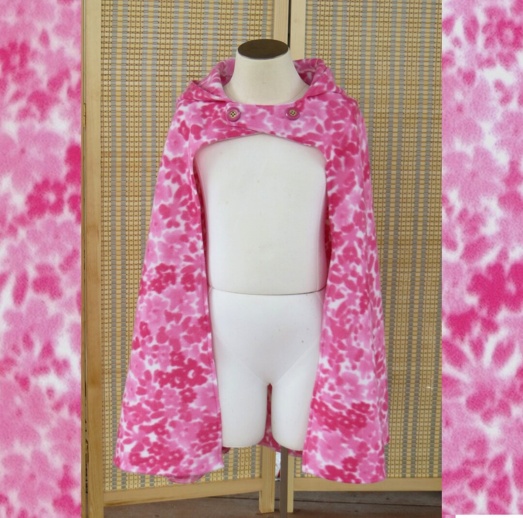 CHILD Large 6-7 Pink Floral Cloak With Wood Buttons Ready - Etsy