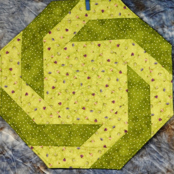 Spring Table Topper - Etsy