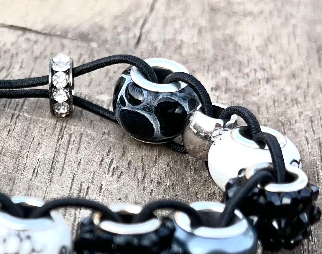 Golf Stroke Counter Bracelet: Black & White Beaded Golfing Jewelry ...