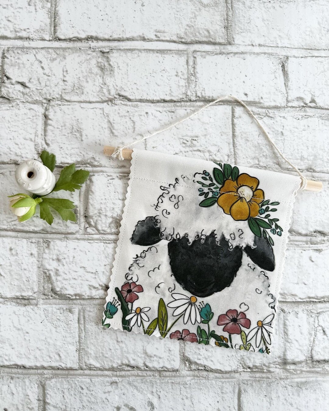 Blacknose Sheep - Banner/wall Hanging/ Pennant - Etsy
