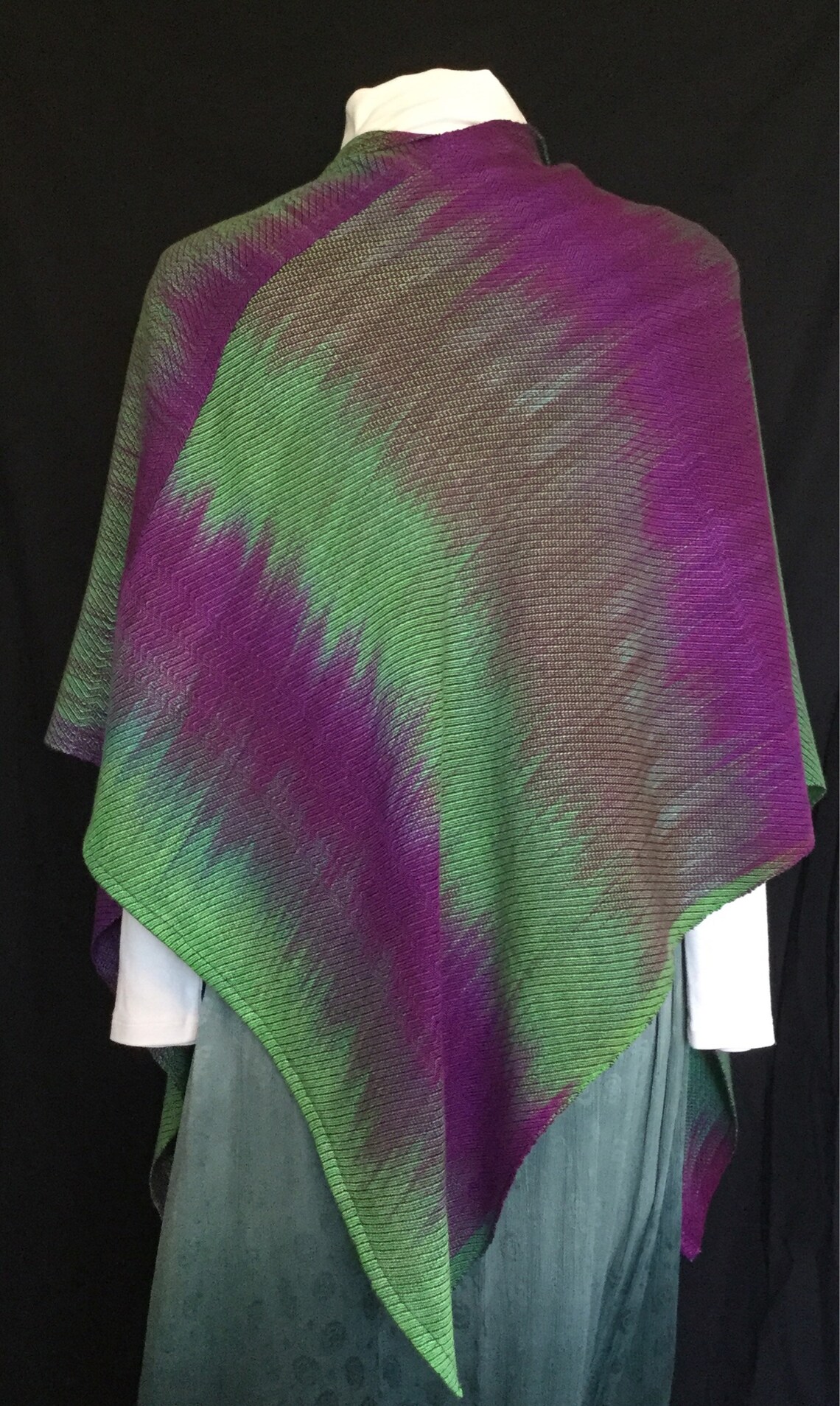 V-shawl Handwoven Shawl Wrap Hand Woven V-shawl Hand Dyed - Etsy