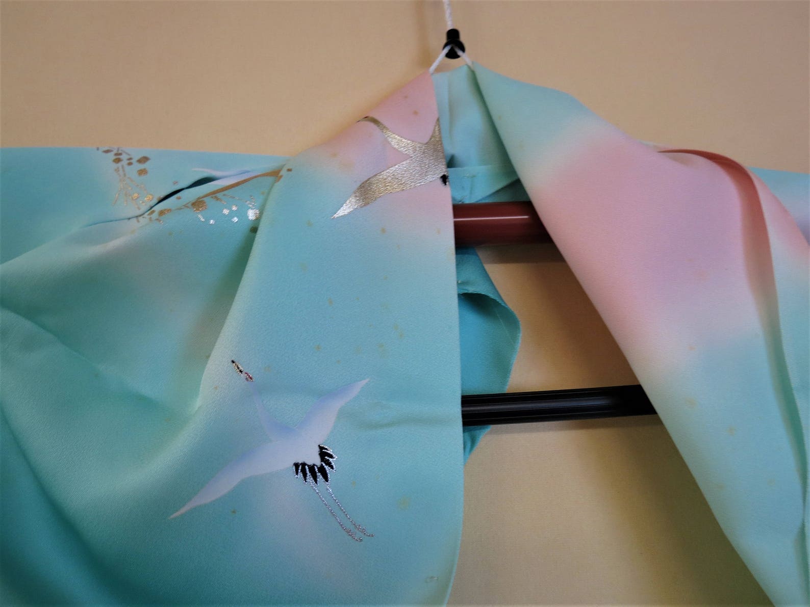 Kimono FABRIC Unsewn Tacked Fabric for FURISODE Cranes Flower - Etsy