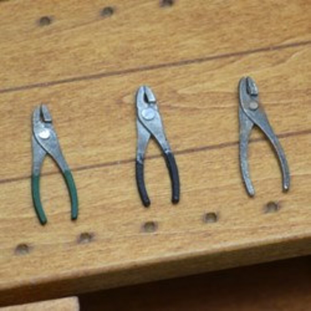 Miniature Pliers, Dollhouse Tools, Diorama Tools, Miniature Garage Room ...