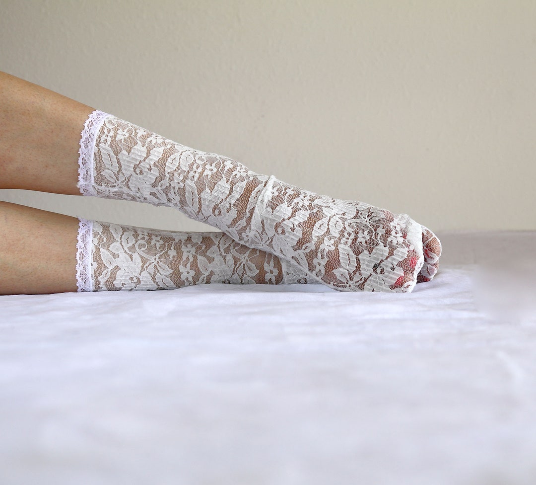 Ivory Lace Women's Socks. Handmade Lacy Socks. Bridal Gift. - Etsy