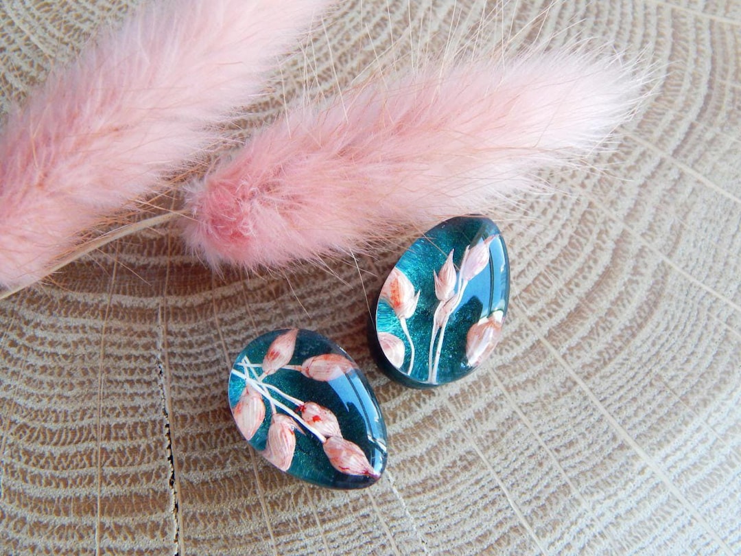 Ear Gauges and Plugs the Harvest Teardrop Plugs and Tunnels Egg Shape ...