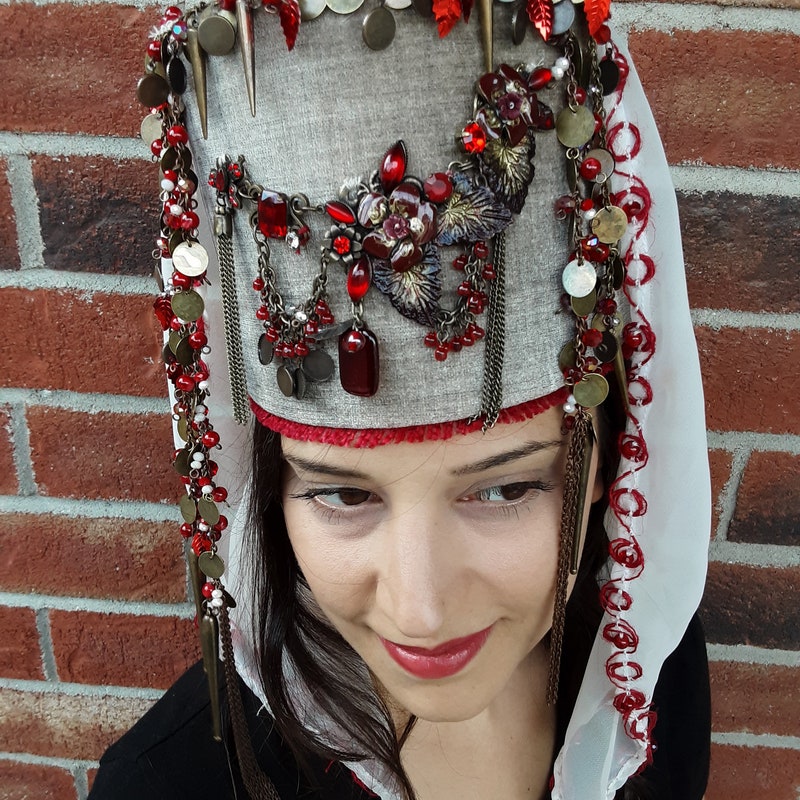 Vintage Headdress - Etsy