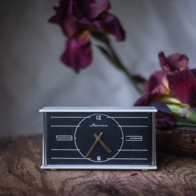 Vintage Desk Clock - Etsy