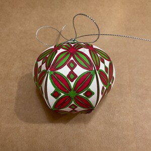 Colour in and Make Paper Christmas Bauble Kit - Etsy