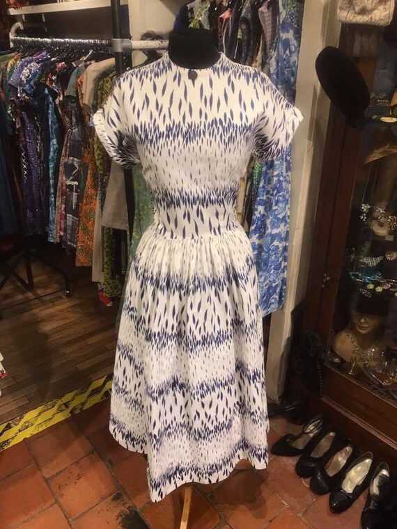 Beautiful late 40’s bark cloth dress by Betty Barclay - Gem