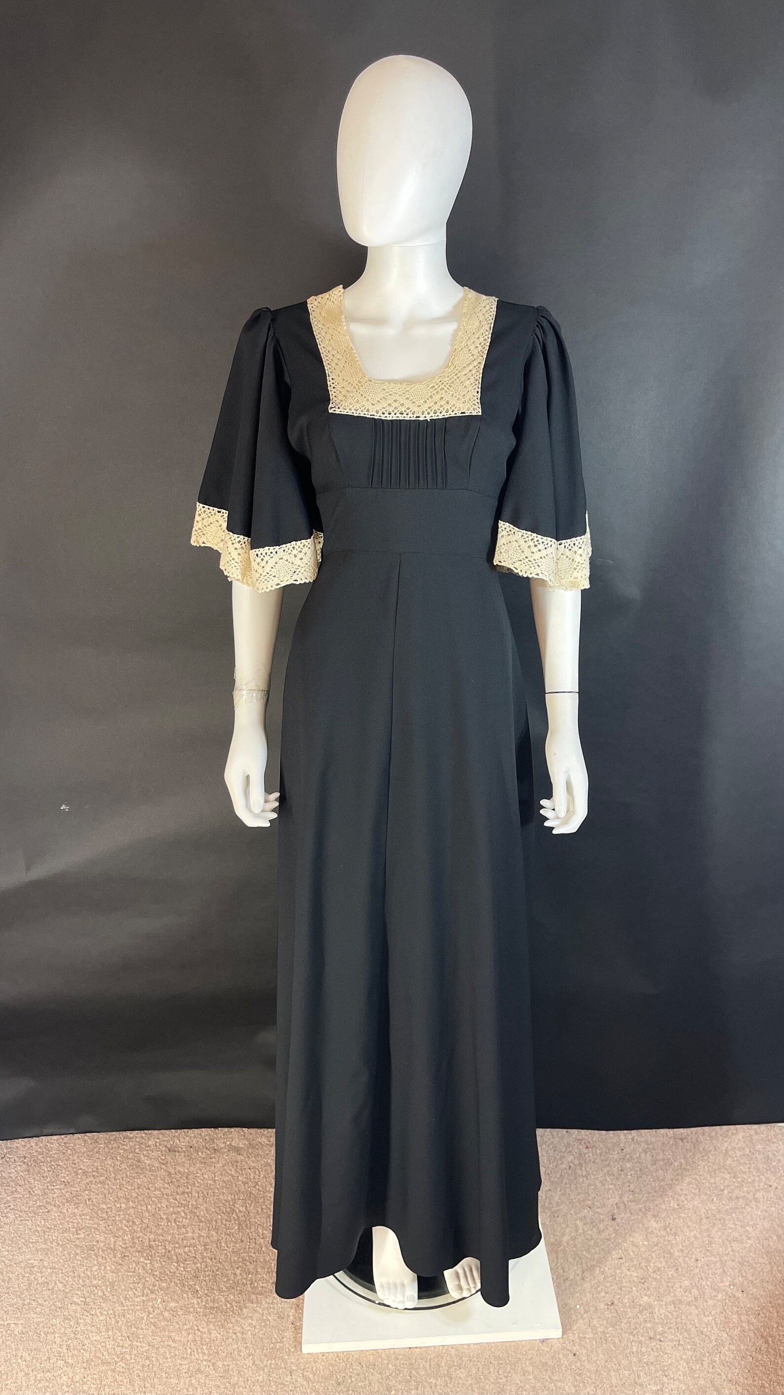 Fab 1970’s Volup Maxi Dress by Sherman of London (bust 40”) - Etsy